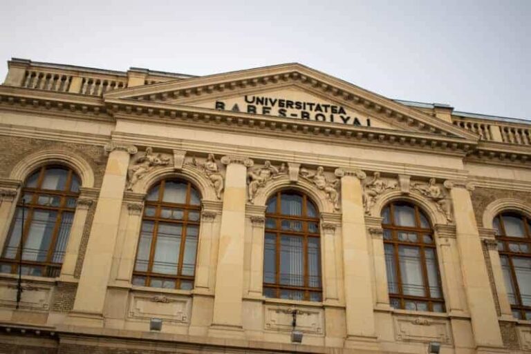 Începe a DOUA sesiune de ADMITERE la UBB. Vezi CALENDARUL. Ce trebuie ...