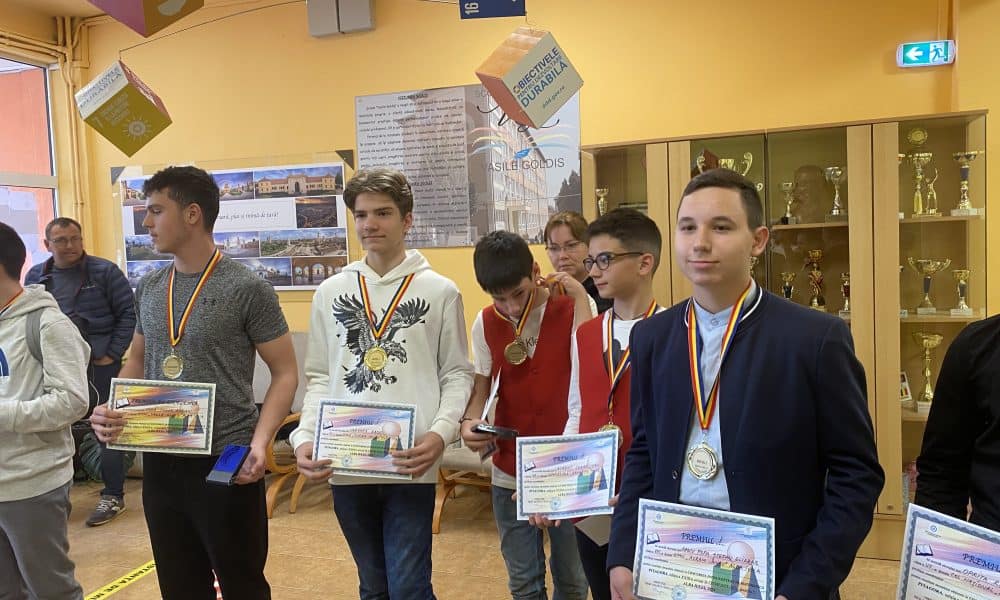 Elevi ai Școlii Gimnaziale „Avram Iancu” Alba Iulia, pe podium la ...